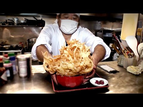 What is KAKIAGE? Introduction to a Japanese restaurant serving huge Kakiage bowls with soba noodles!