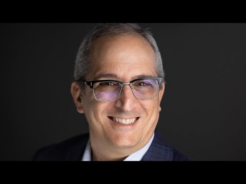 Dr Eduardo Nicolaievsky — Impact of Magnification on Ergonomics