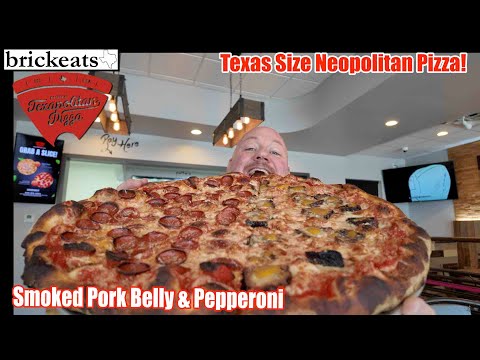 Texapolitan Pizza: Smoked Pork Belly Madness on a Crust 🐷🍕