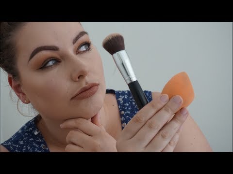 Sponge VS Brush | Foundation Application