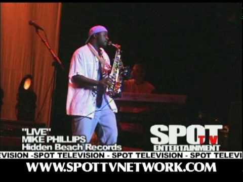 MIKE PHILLIPS on SPOTTV