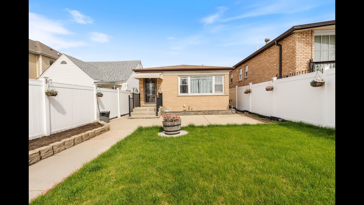 Real Estate for Sale 6718 W Forest Preserve Drive Harwood Heights IL 60706