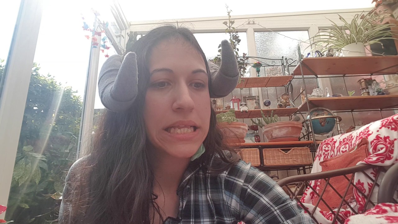 Clockwork Reads Cringe/funny weird comments from Deviant ART