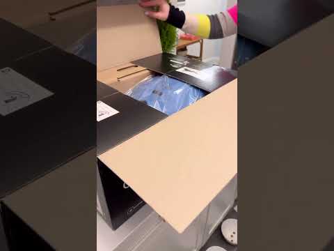 Honest vacuum review: unboxing my new Miele!
