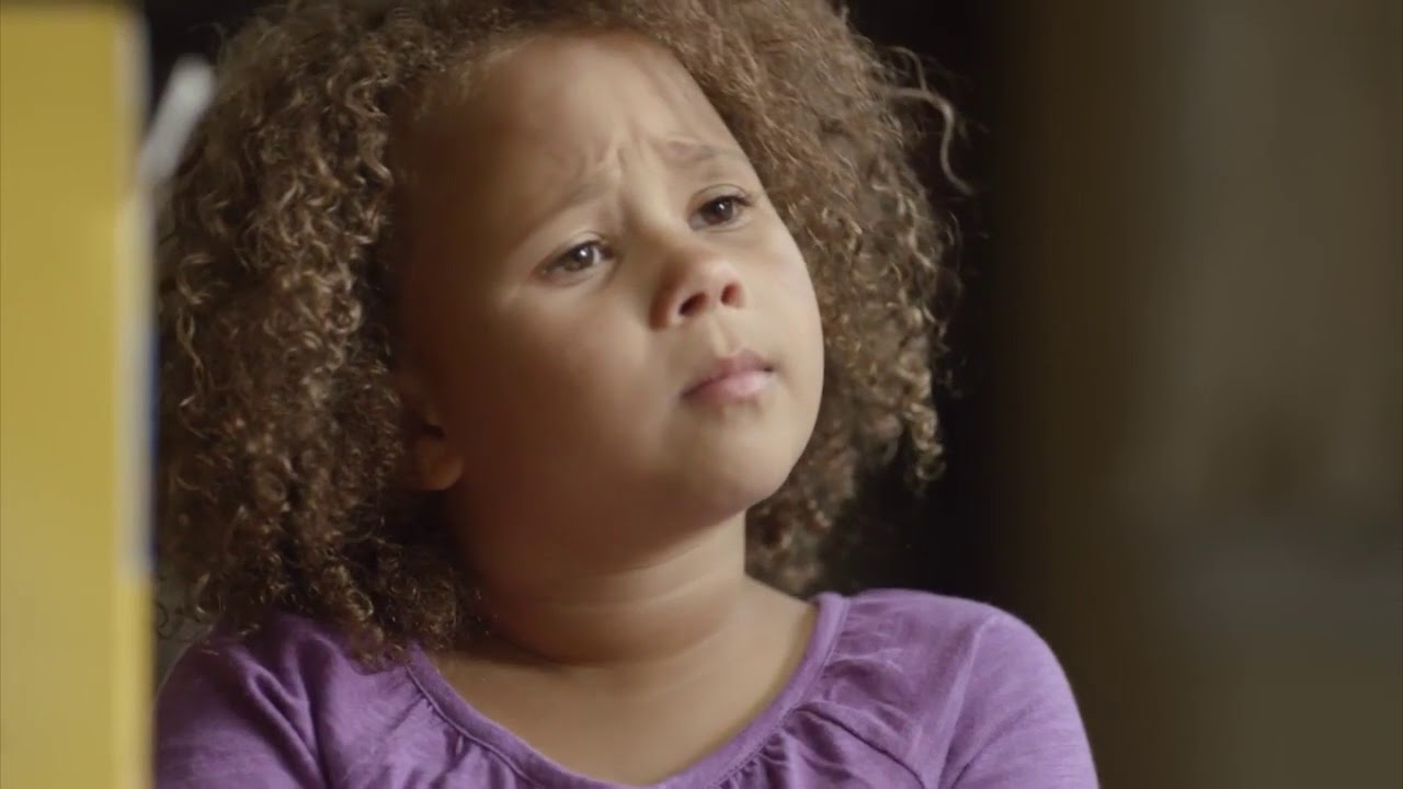 Interracial Cheerios Commercial (2013-06-05)