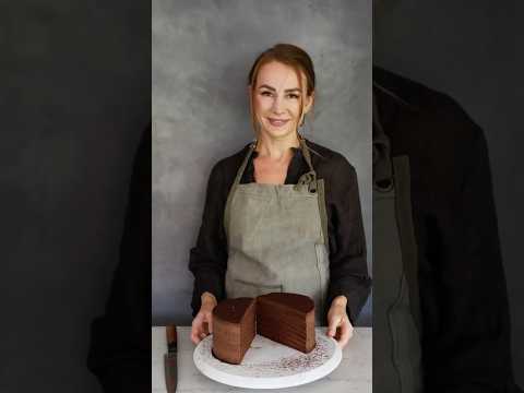 Chocolate Crème Anglaise 🍫☕️ Check out the comment for the recipe! #ekatsacademy #honeycake #shorts