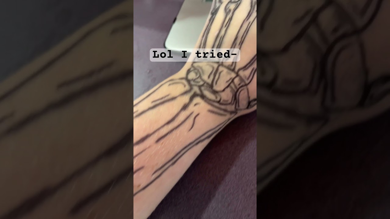 I’m trying to figure out arm bones#skeleton #bones #anatomy #art #altstyle #alternative #sharpieart