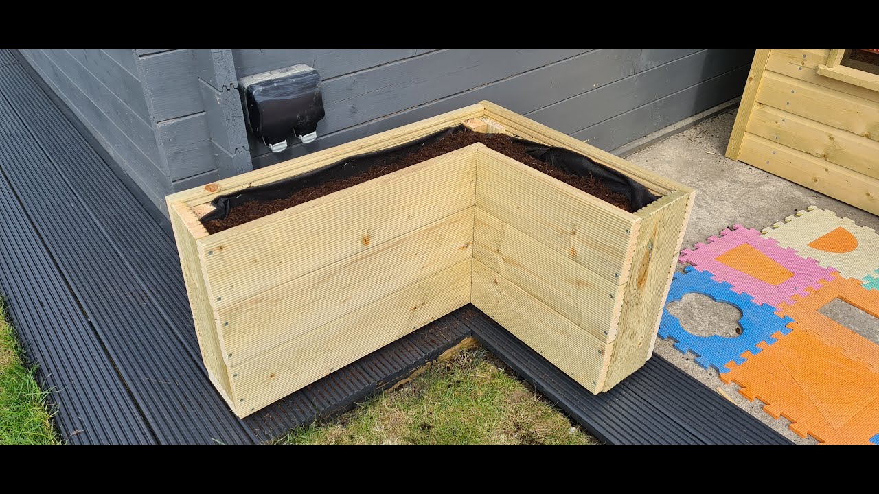 I made a L Shape Wooden Planter - one job done!