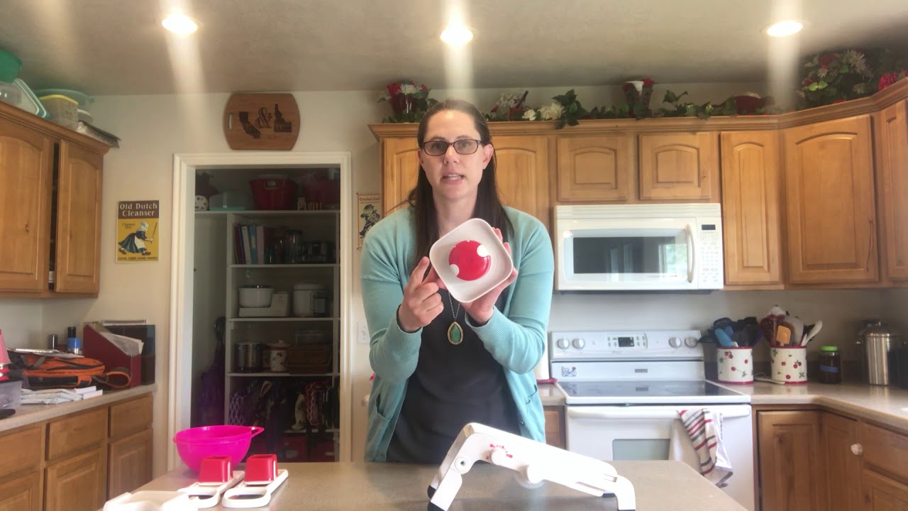 Tupperware's Mandoline: How To