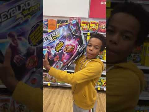Hunting Beyblades @BigWaus- Motor Strike Battle Set or Pro series Stadium,- ベイブレード神 #Short
