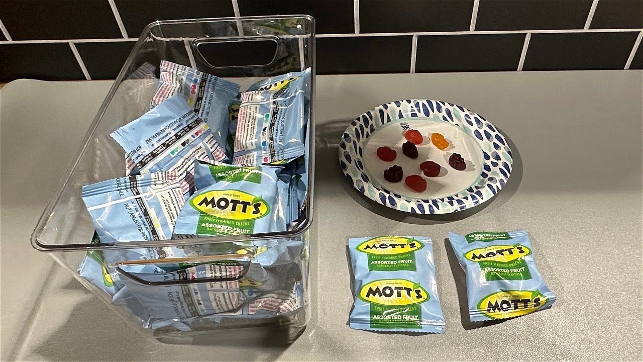 Mott's Fruit Snacks Assorted Flavors - 40 count