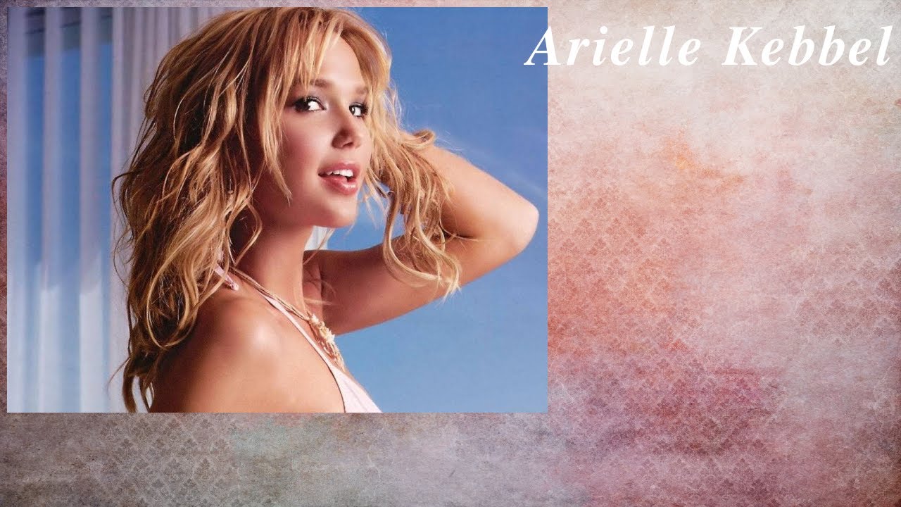 Arielle Kebbel - MiniBio (English)