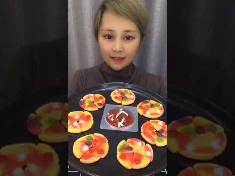 ASMR cookies and milk, cookies and cream milkshake, a cookies or the cookies, a cookies recipe