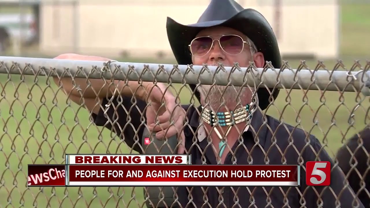 Activists Protest Death Penalty During Irick Execution