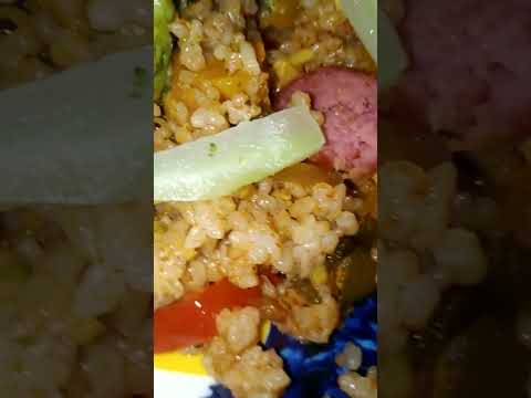 A mixture of leftover white rice and shawarma.😘