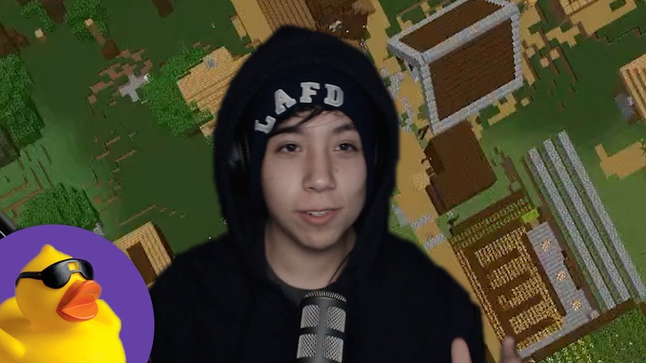 Quackity Chills With Chat While Learning Minecraft