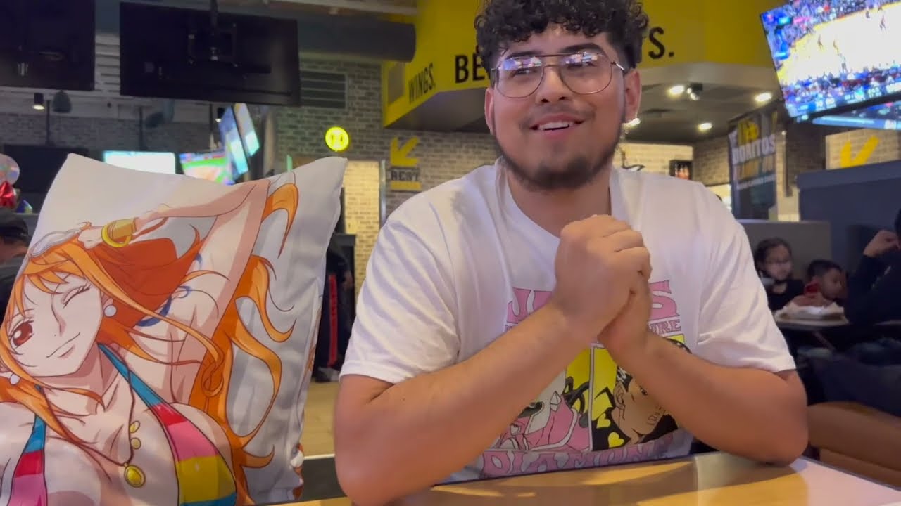 Nami BodyPillow Date At Buffalo Wild Wings