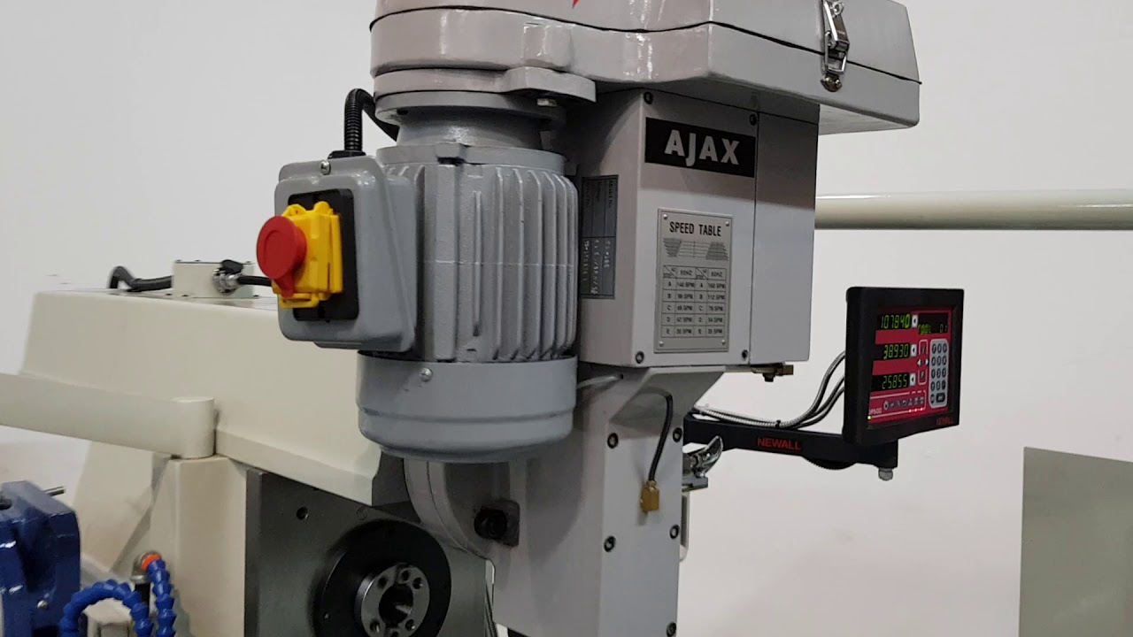 AJAX UNIVERSAL MILLING MACHINE AJUM