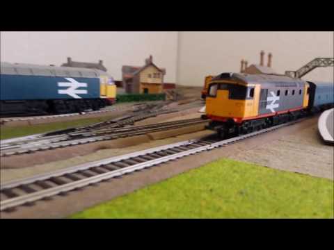 LIMA 205252A1 BR Class 26 Loco No 26004 Railfreight Livery L44369