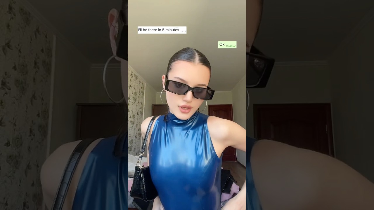 Latex Bodysuit. Metallic Blue #latexlook #latexstyle #latexbodysuit #elinharness #latexmodel