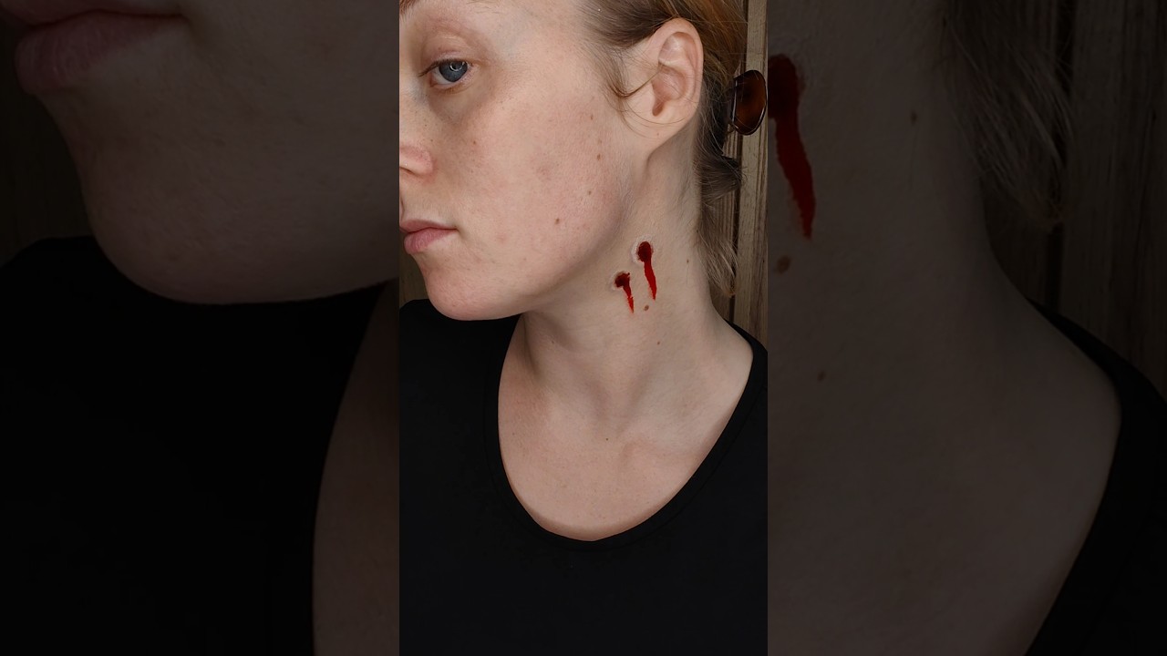 VAMPIRE BITES 🧛‍♀️😬 #makeup #halloween #vampire #halloweenmakeuplook #shorts #makeuptutorial #sfx