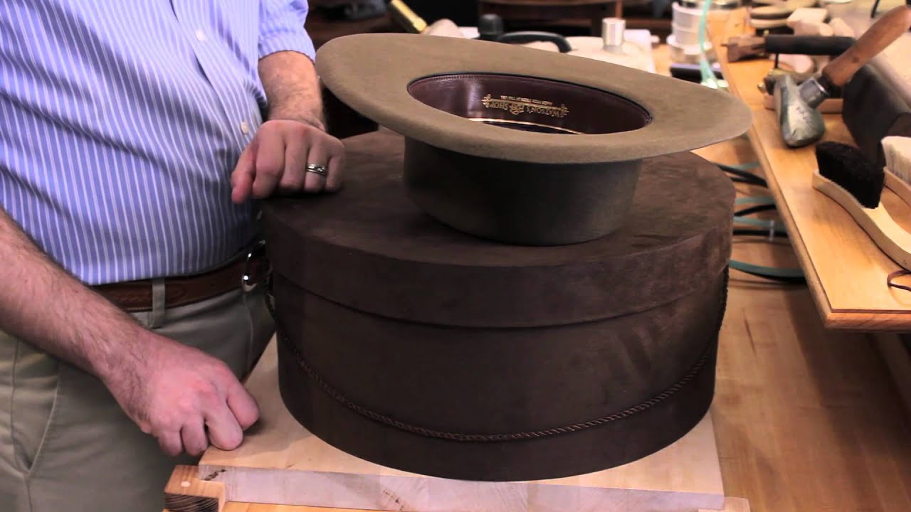 How to Store Your Cowboy Hat : Styling With Hats