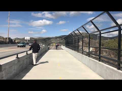 Proper design of Shared Use Path on bridge