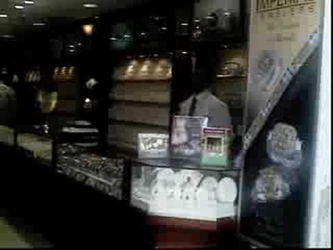 SHOP FOR JEWELRY IN ST. THOMAS WITH NICE PEOPLE