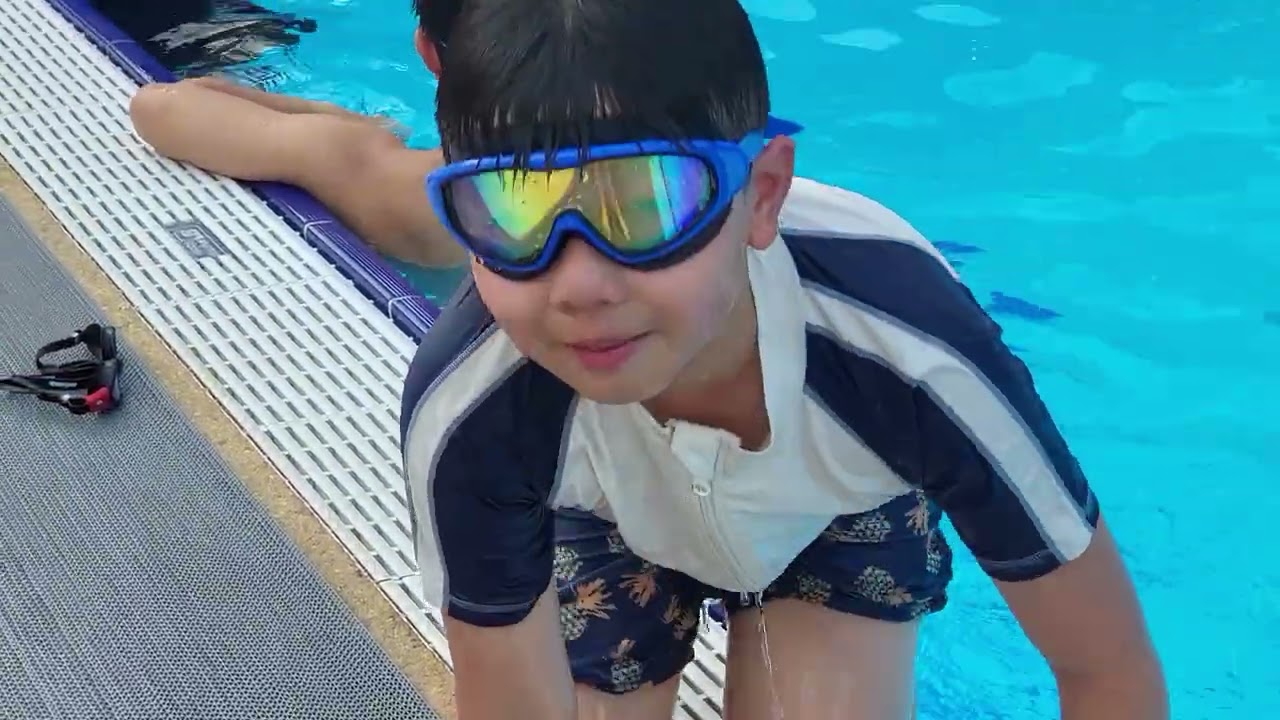 Practising diving in Kowloon Cricket Club 2025 summer