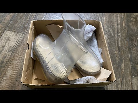 Pajama SNKRS Review ep 3 | UGG Rainboots Clear