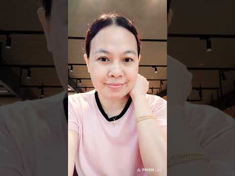 lihat aku 😁🩷 #santai #getaran #senyum #foto #celana pendek #video