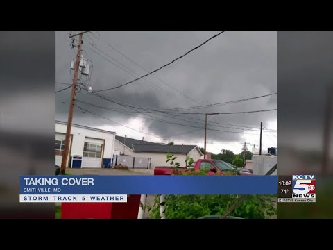 Smithville flower shop takes cover as tornado sirens sound