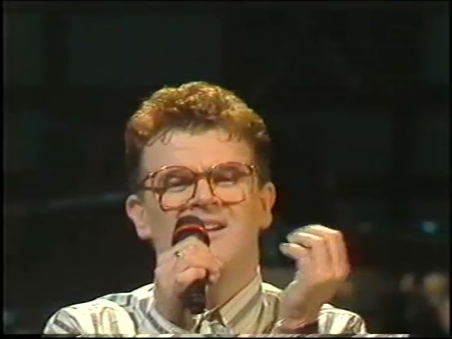 Irish Selection 1989: Barry Ronan - "Uaigneach"