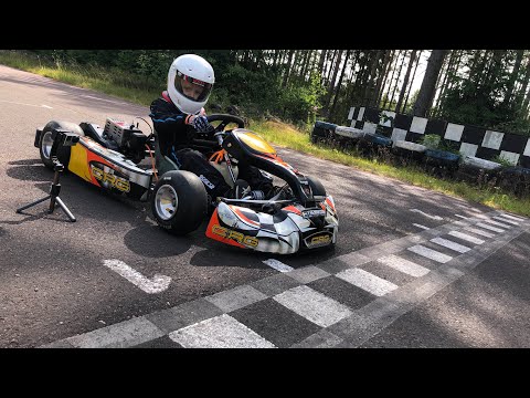FRANS HENRIKSSON AGE 6 DRIVING - Drone view - CRG karting