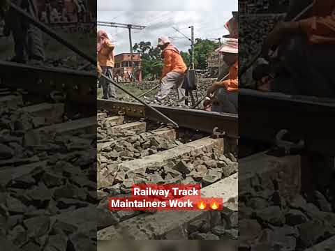 Railway Track Maintainers Work | Sleeper Packing Work #indianrailways #trackman #railwaytrack