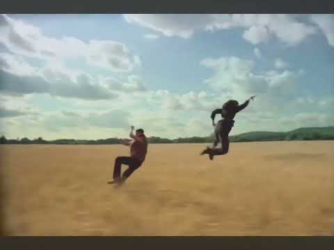 What non-sorcerers see when sorcerers fight curses
