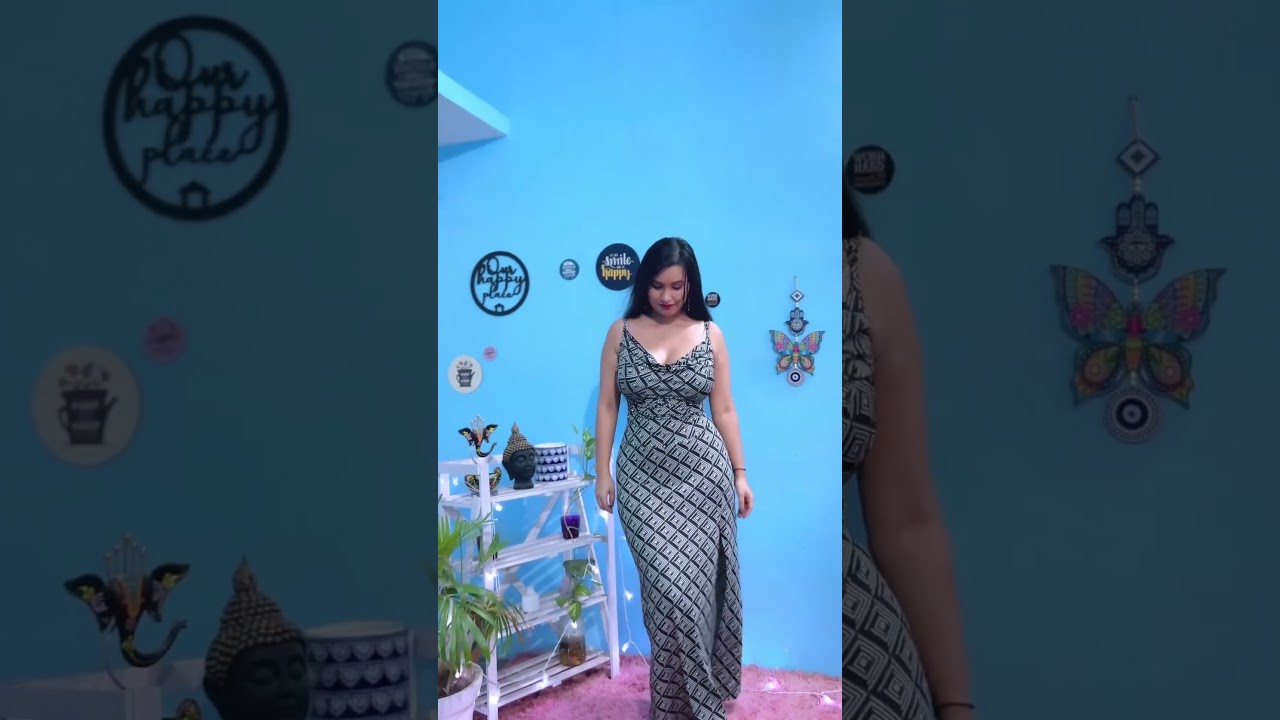 GWRM//cute girl//scroll the beauty