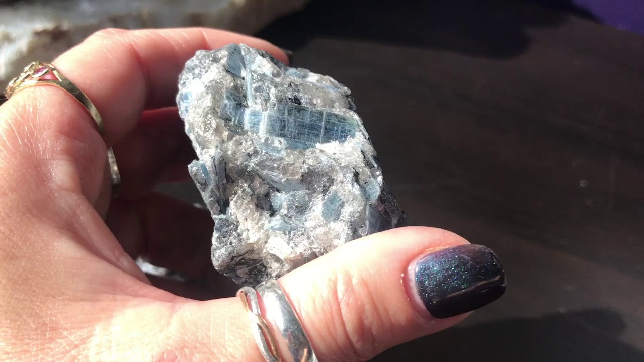 Kyanite Clearing Crystals for Ultimate Healing and Alignment