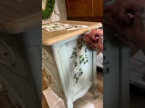 „Flowers Trellis” Redesign with Prima transfer #redesignwithprima #diy #diyfurniture #furnitureflip