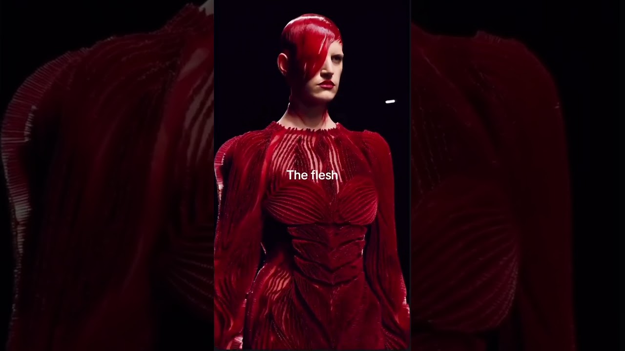 Robert Wun ✨ #couture#fashion#fashionblogger#fashionshow#runway#robertwun #hautecouture#couture