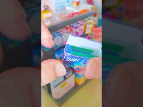 Unboxing tiny working ziploc bags
