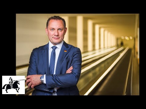 Toll!! Starker Timo Chrupalla (AfD) weist Radio-Moderator zurecht (Deutschlandfunk)