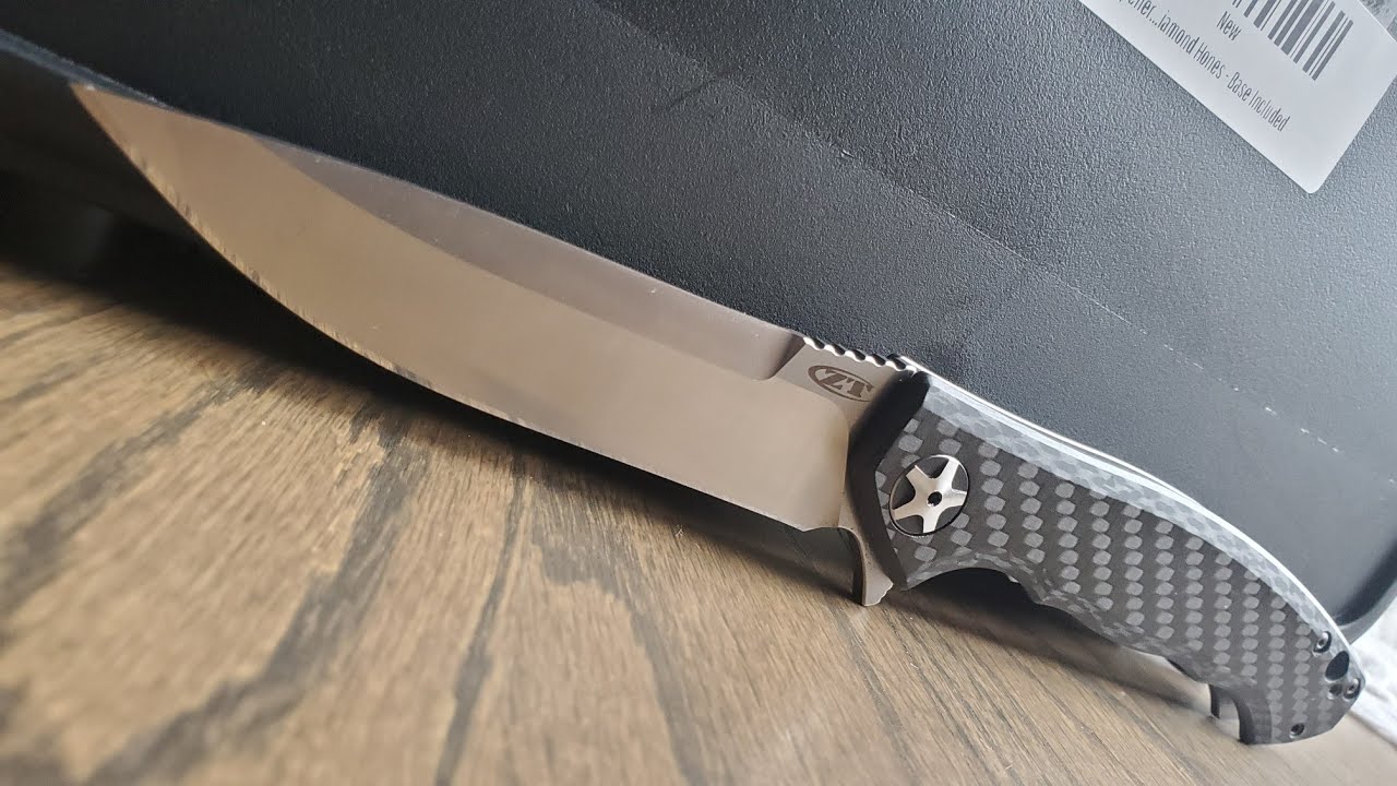 Zero Tolerance ZT0452CF - Knife Review - The Practical Blade