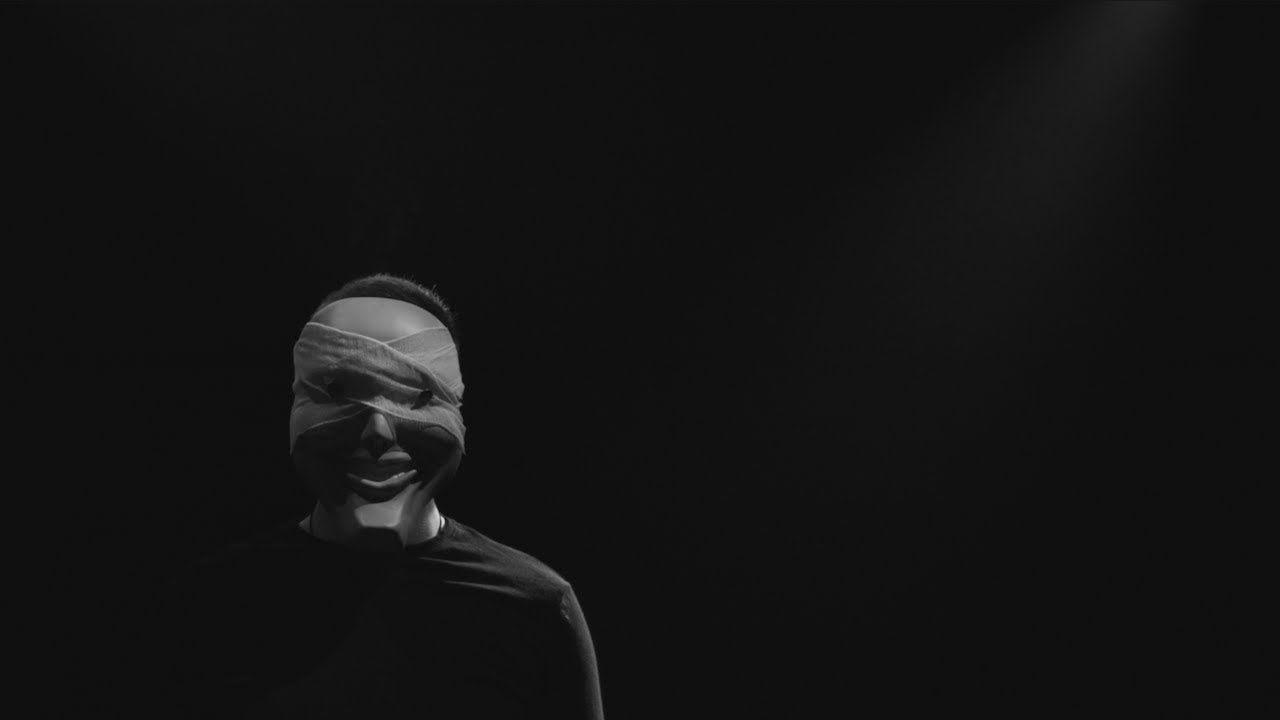 Random – Stepping Stone [Official Music Video]