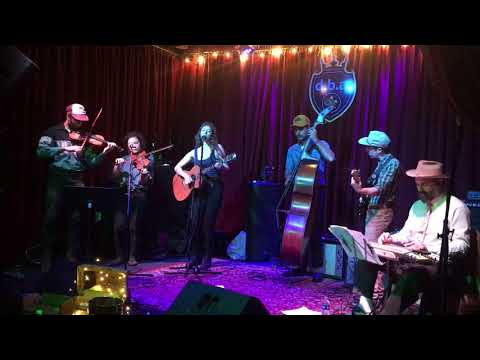 Erika Lewis & Shaye Cohn singing ‘Tell Me Right’ – The Lonesome Doves ...