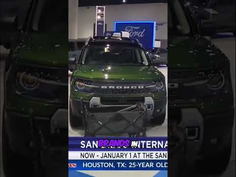 Amazing Cars & Military Day at Auto Show!