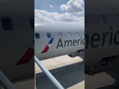 American Eagle - Bombardier CRJ700 #americanairlines #airplane #avl