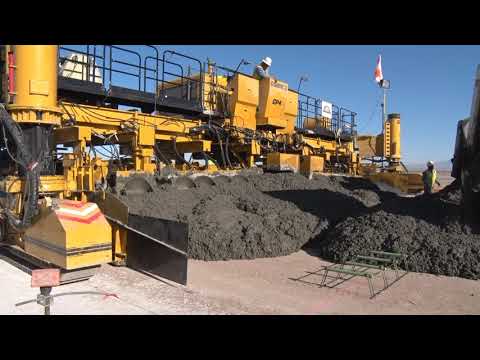 GOMACO GP4 & T/C-5600; Phoenix-Mesa Gateway Airport; Phoenix, Arizona