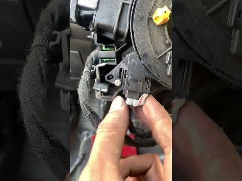 Steering Airbag Coil B0002 B0001 B0003 Ford #shorts #youtubeshorts #mechanic