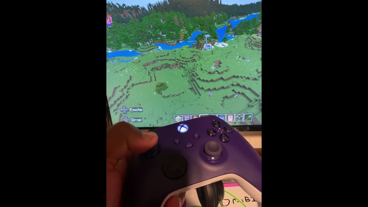 Minecraft split screen multiplayer Xbox tip #kinghaun #minecraft #multiplayer @Realkinghaun